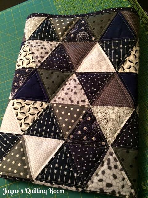 Jayne's Quilting Room: Emma Makes A Quilt*