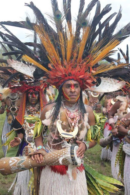 A Pride of A Tribe : Jiwaka cultural show hails a success - 2016