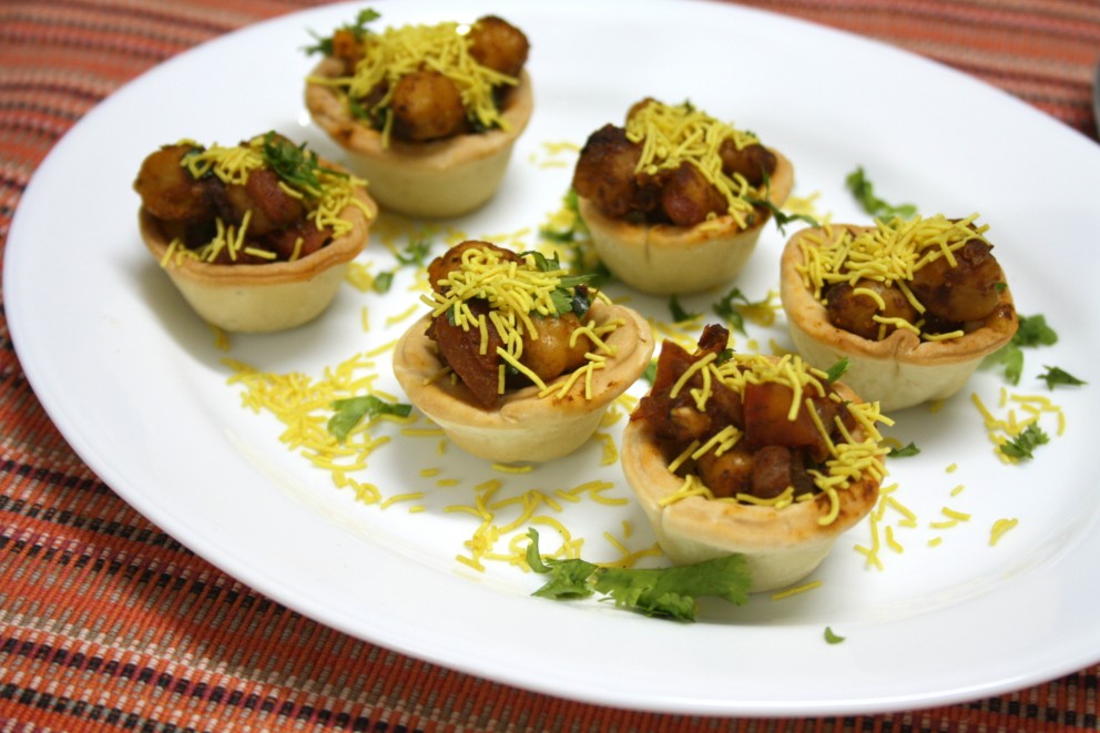 Katori Chat with Channa | Baked Savory Tarts with Chickpea filling