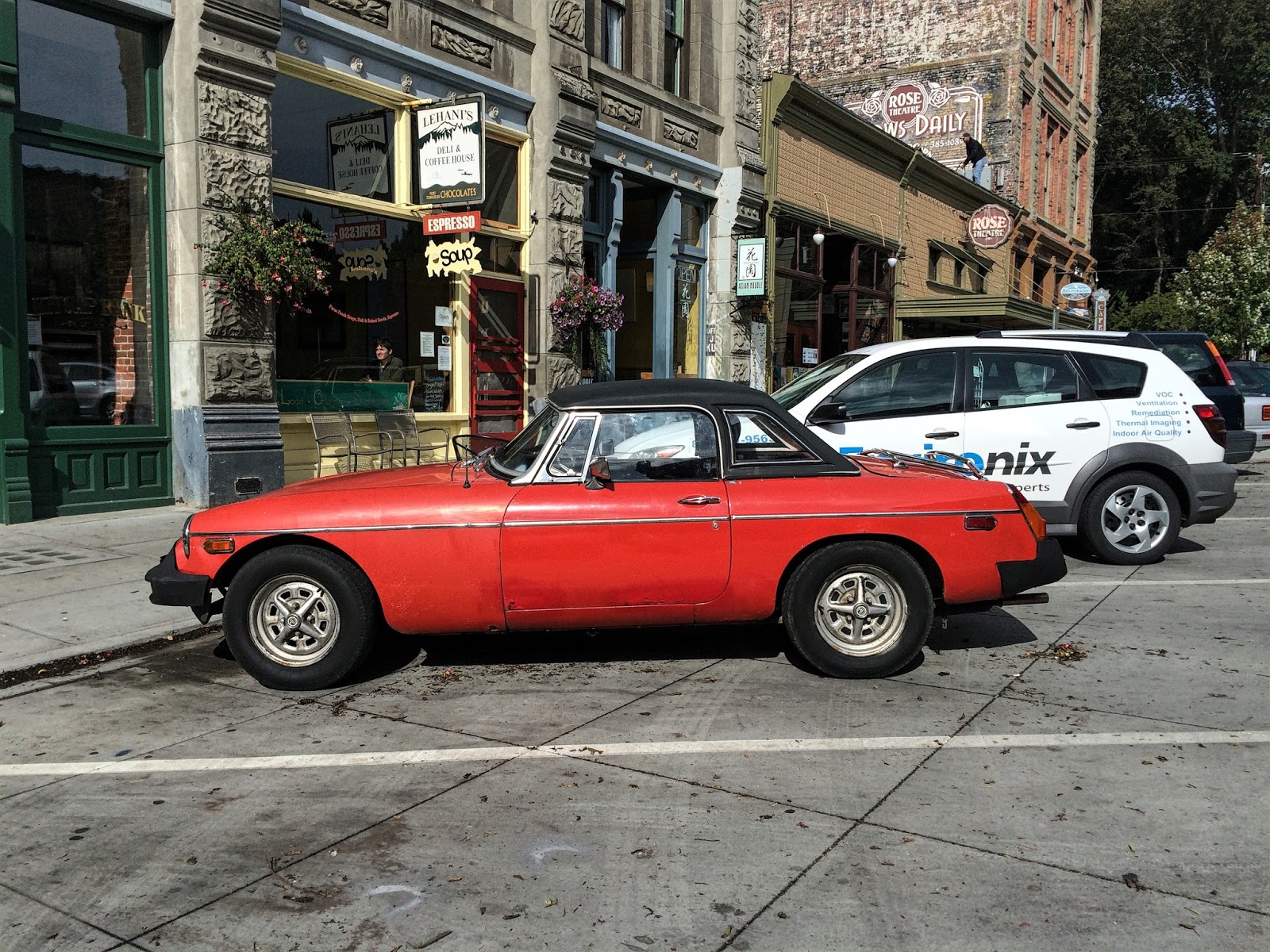 Seattle's Classics: 1982 MG MGB Roaster