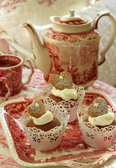 Aiken House & Gardens: Past Christmas/Winter Teas