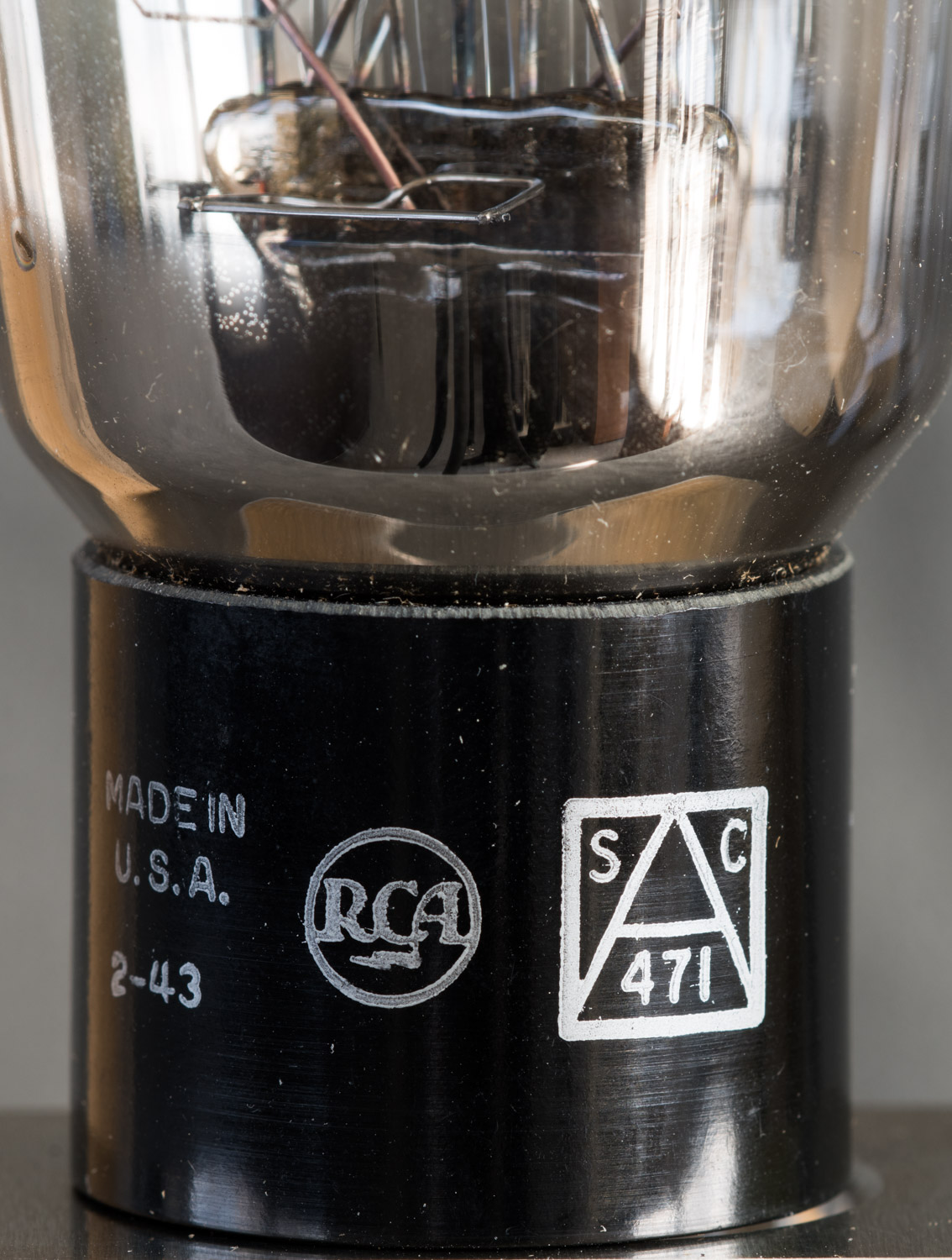 VinylSavor: Tube of the Month : The 2A3