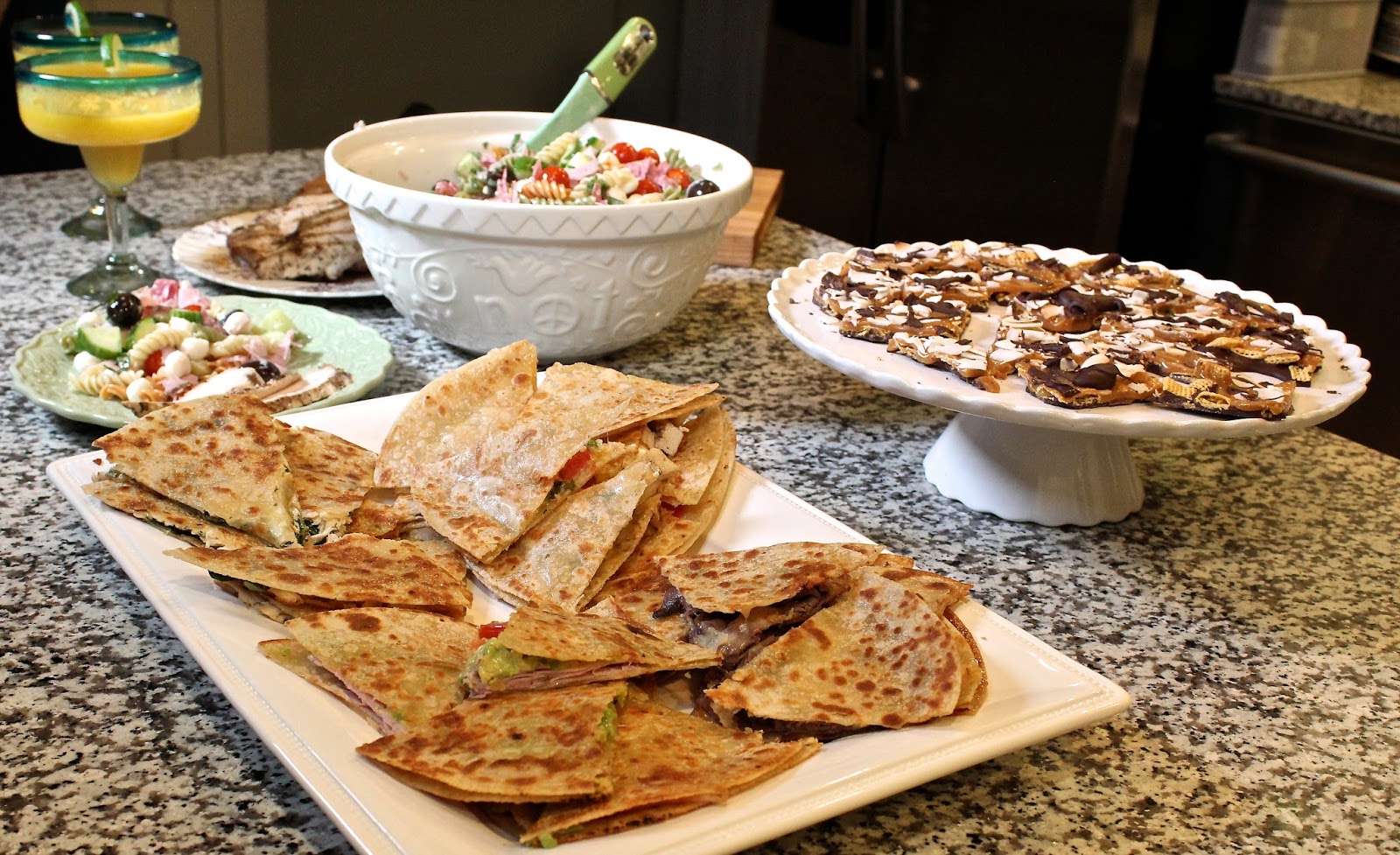 Hey, Mom! What's For Dinner?: Cooking Show: Quick Meals Before Rushing ...