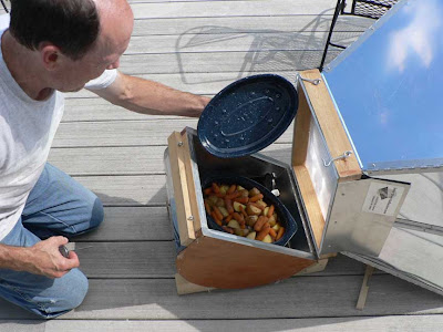 Antiquity Oaks: Cooking with our solar oven