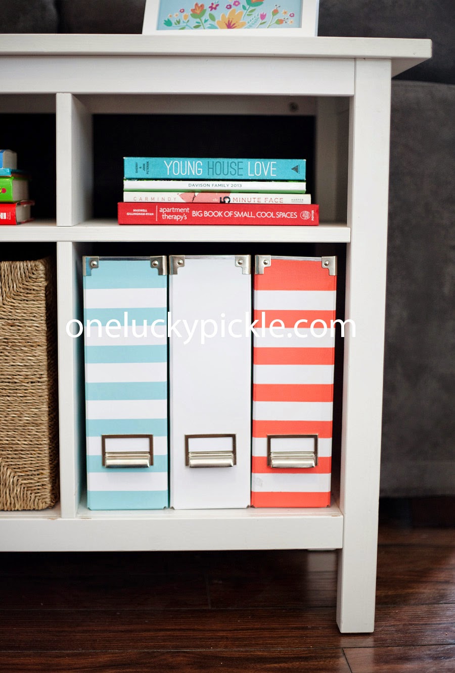 One Lucky Pickle: Getting My Stripe On :: DIY Striped Magazine Boxes
