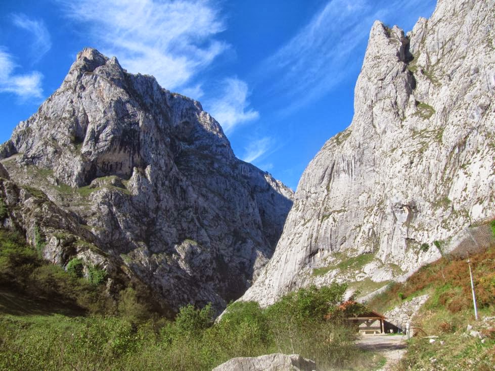 Aire puro: Subida a Bulnes desde Poncebos (Picos de Europa - Asturias)