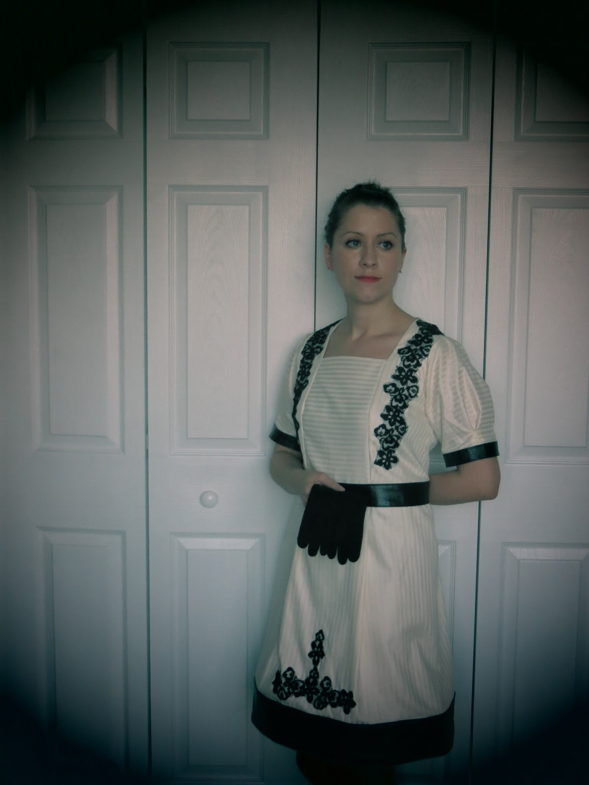 The Confident Journal: Downton Abbey Inspired: The Lady Grantham Dress