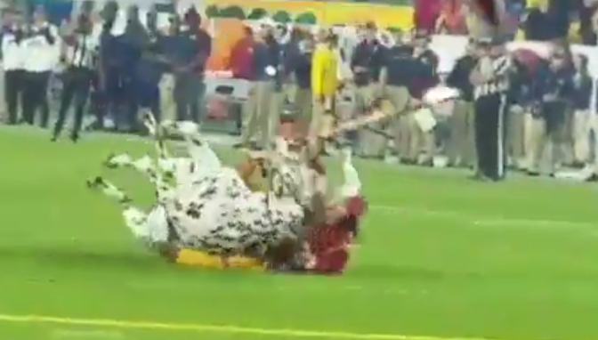 FSU mascots Chief Osceola, Renegade fall over during Orange Bowl ...
