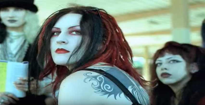 DeusEXMachina: Beginning of 2000 goth