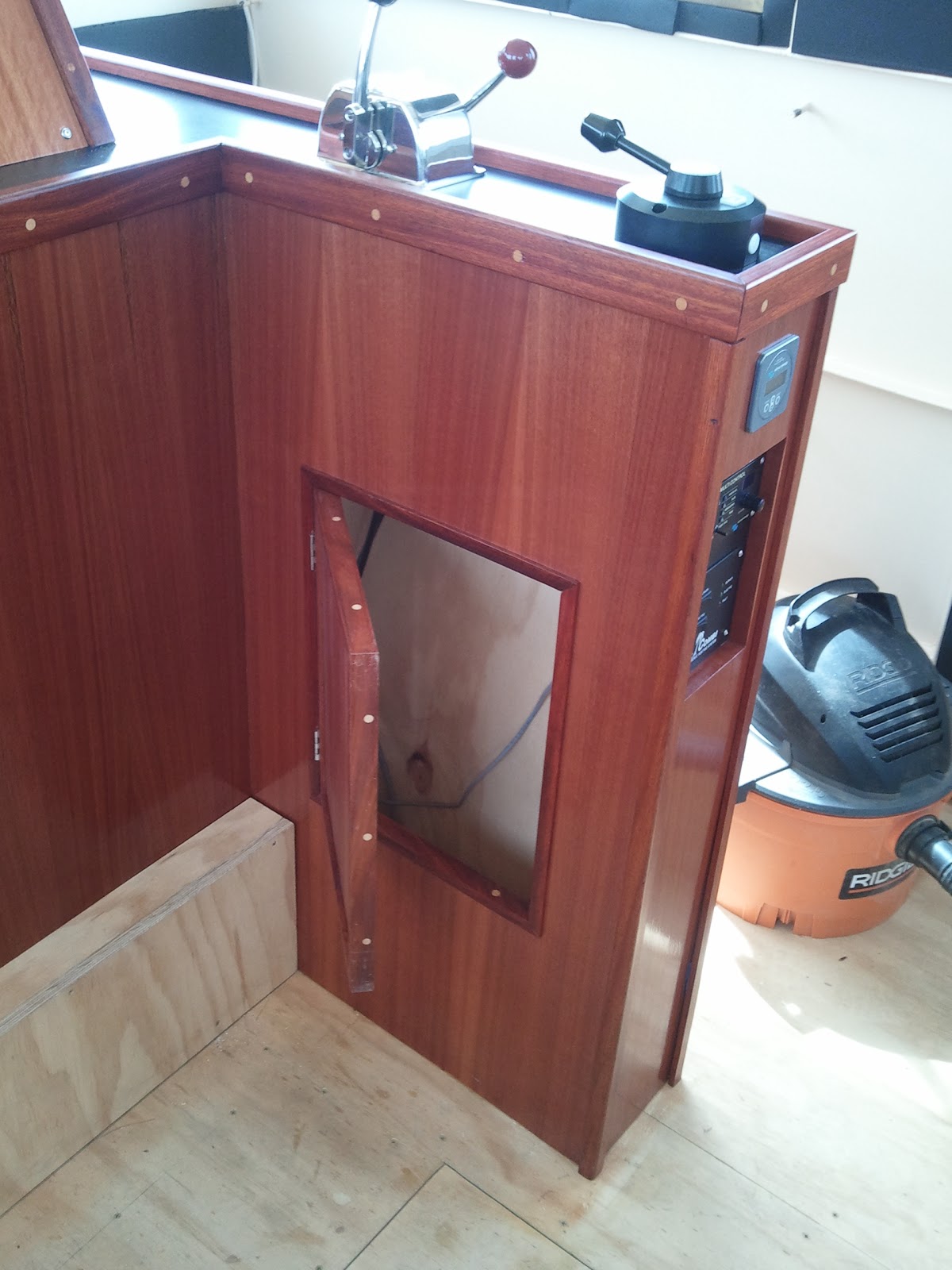 Building Koloa (Kama Hele): Wheelhouse console finished