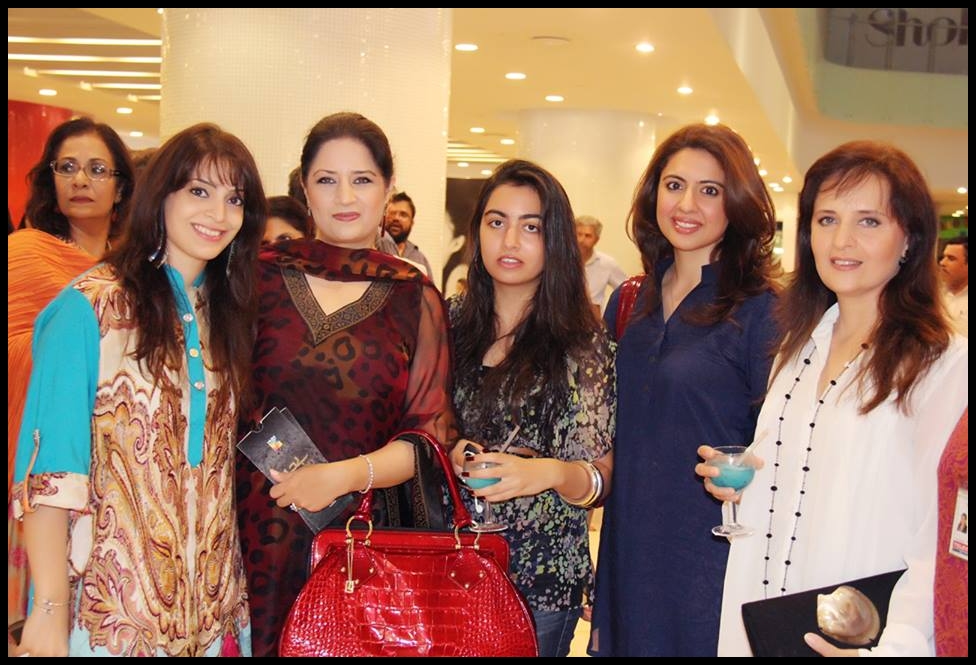 Behad Telefilm Red carpet pictures | Myipedia | TVC, Entertainment and ...