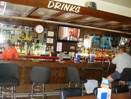 The Unsung Bars of Bay City: Barney's Bar & Grill: A fine burger, a ...