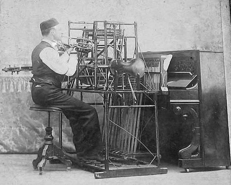 36 Amazing Vintage Photos of One Man Bands From the Past ~ Vintage Everyday