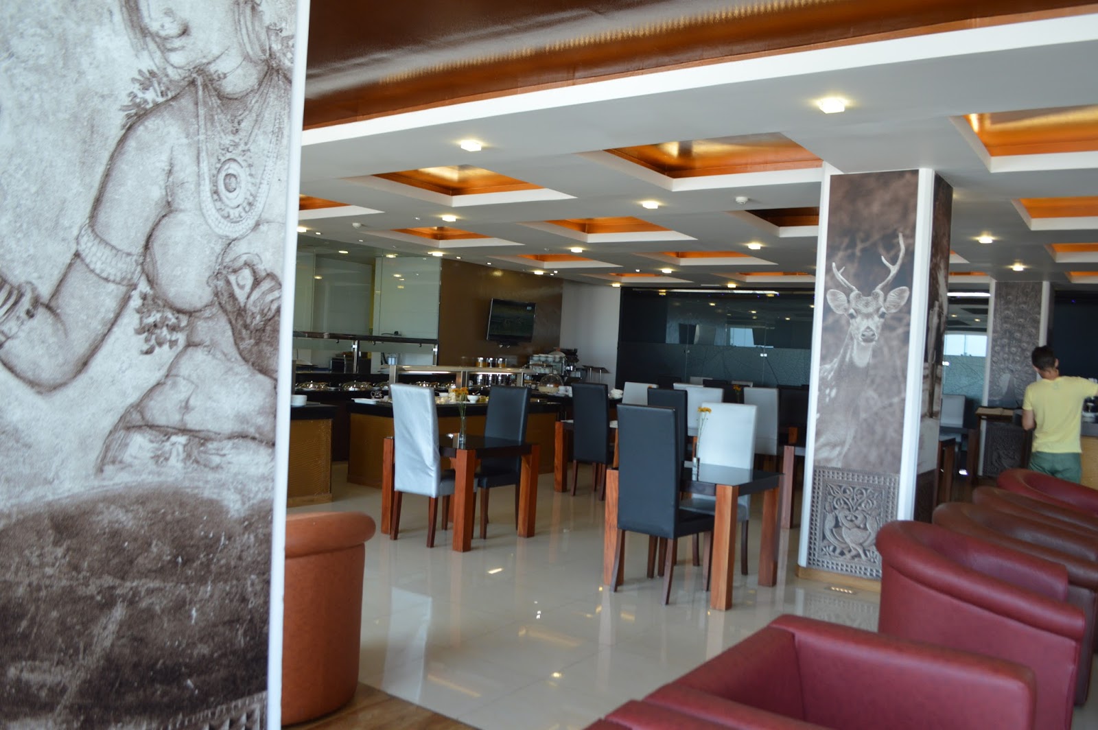 Sri Lankan Airlines Airbus A321 Business Class : Colombo to Singapore UL308