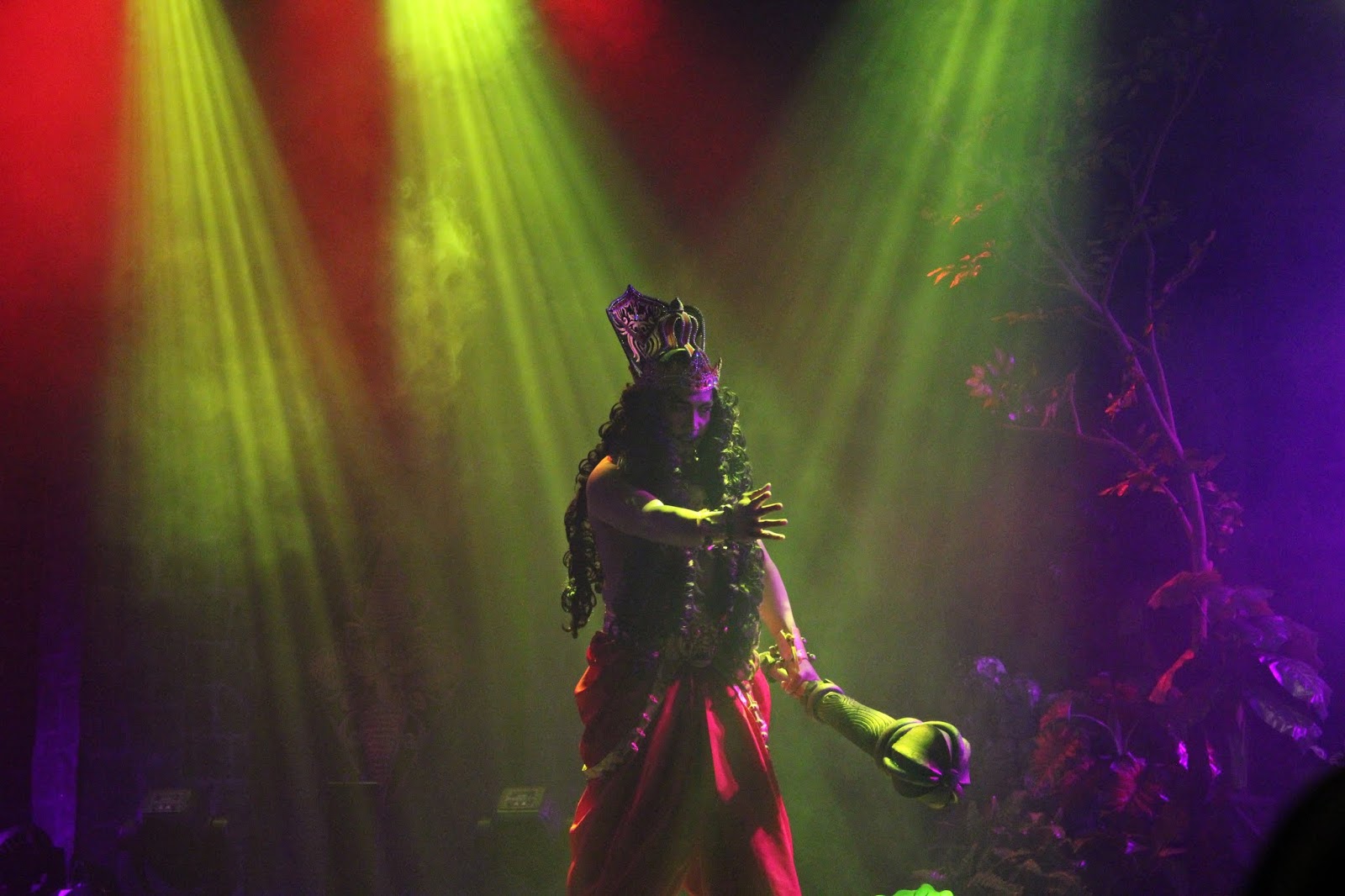 Roro Jonggrang dan Kisah Candi Prambanan - Muhammad Multazam - TAZAMBLOG