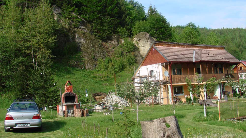 Toate Directiile: Cheile Butii