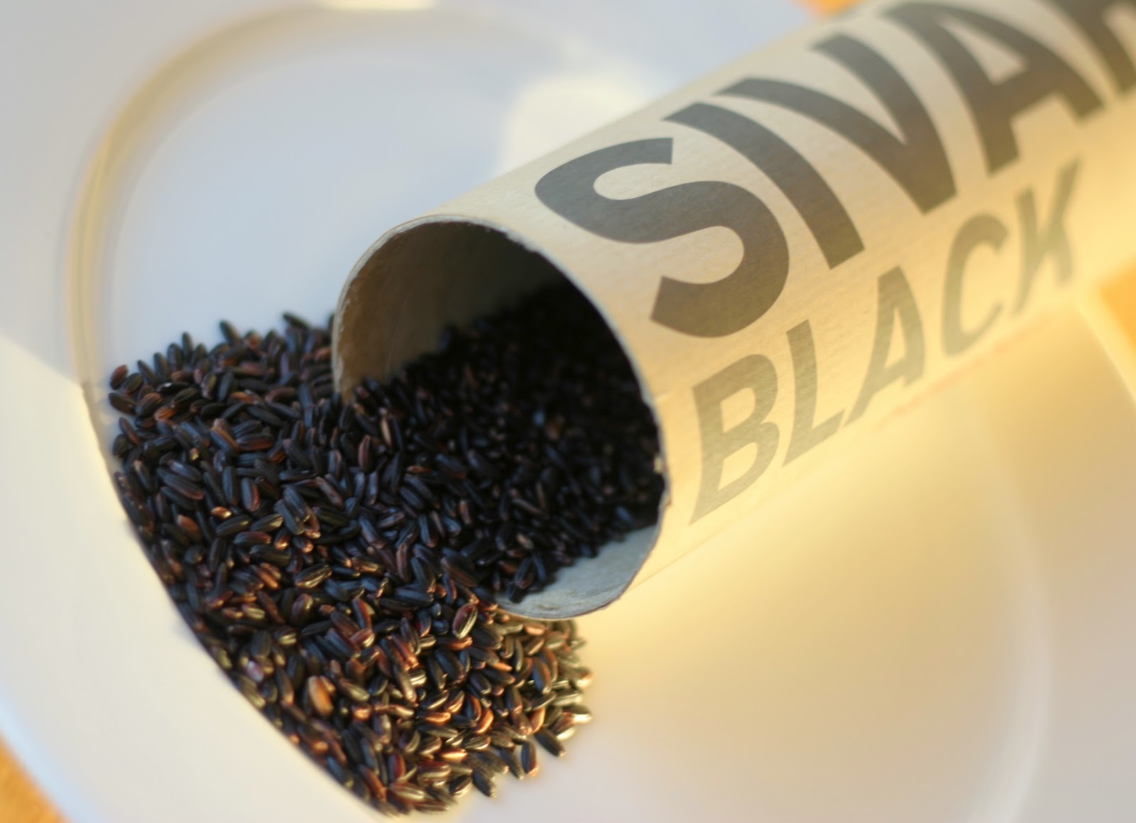 Marias Salt og Søtt: Svart ris med reker og vietnamesisk dressing(Black ...