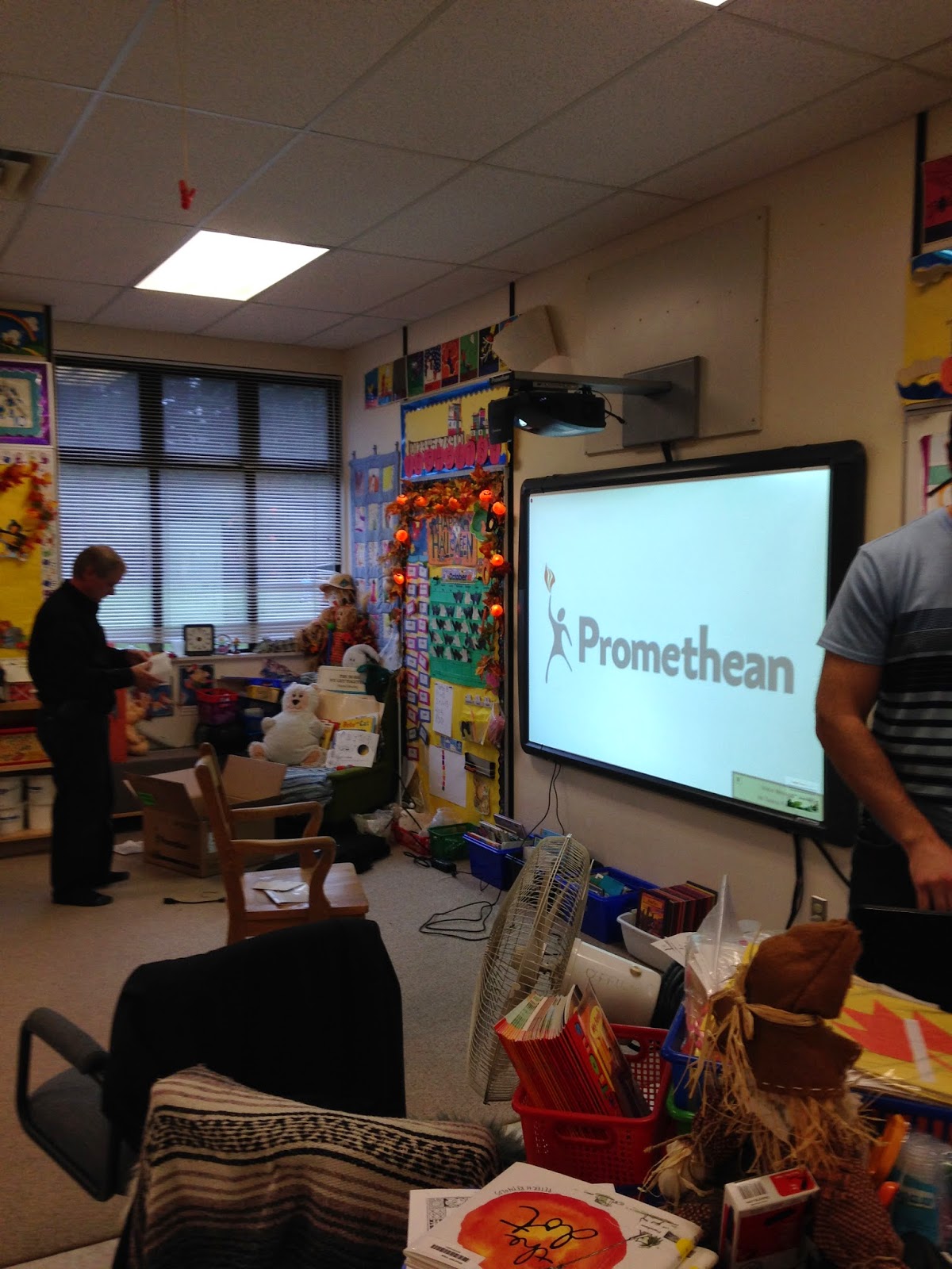 Mrs. Anton's Grade 1 Fun!: Too Much Fun with our Promethean Board!