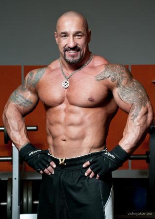world bodybuilders pictures: russian bodybuilder Sergey Karandashov