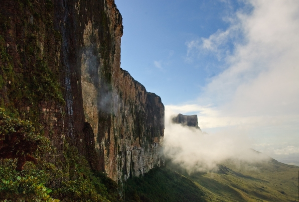 Exotic Mount Roraima - Exotic Places In The World