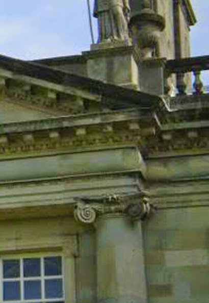 Willowbrook Park: Frieze Frame...