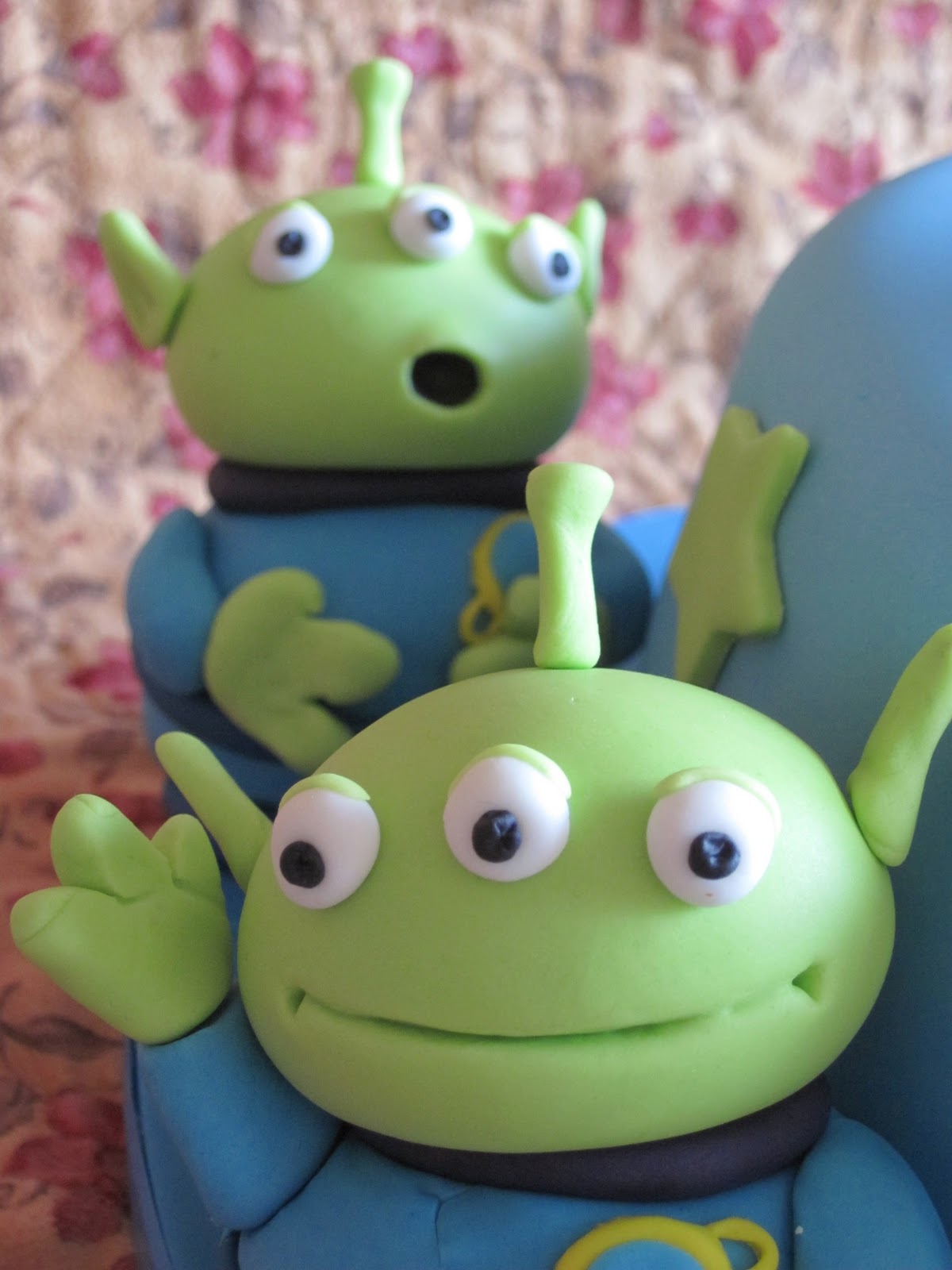 Medusa's Cakes: Tarta Buzz Lightyear y Aliens /Buzz Lightyear and Aliens Cake