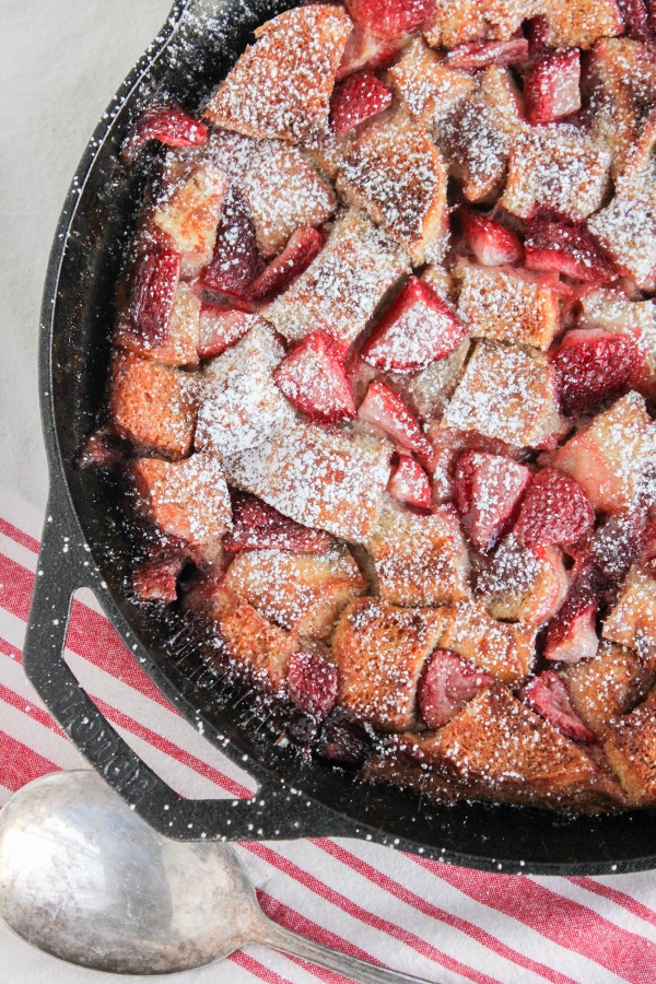 Strawberry Bread Pudding #BrunchWeek
