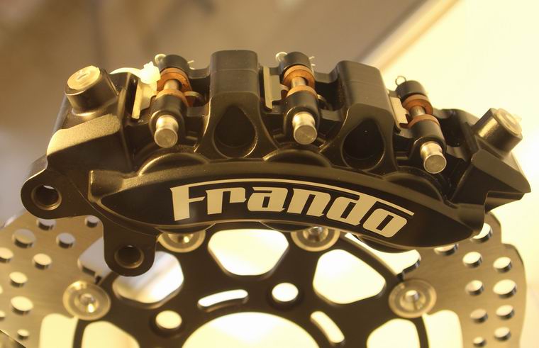 FRANDO 推出2012年新品