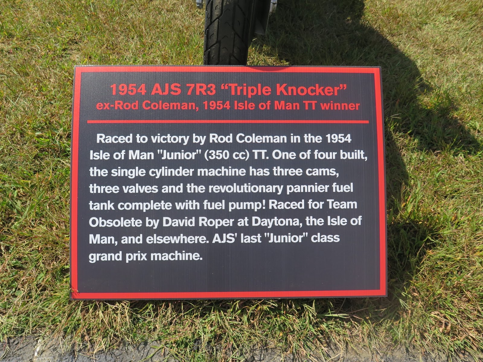 Moto Bellissima : Team Obsolete Collection