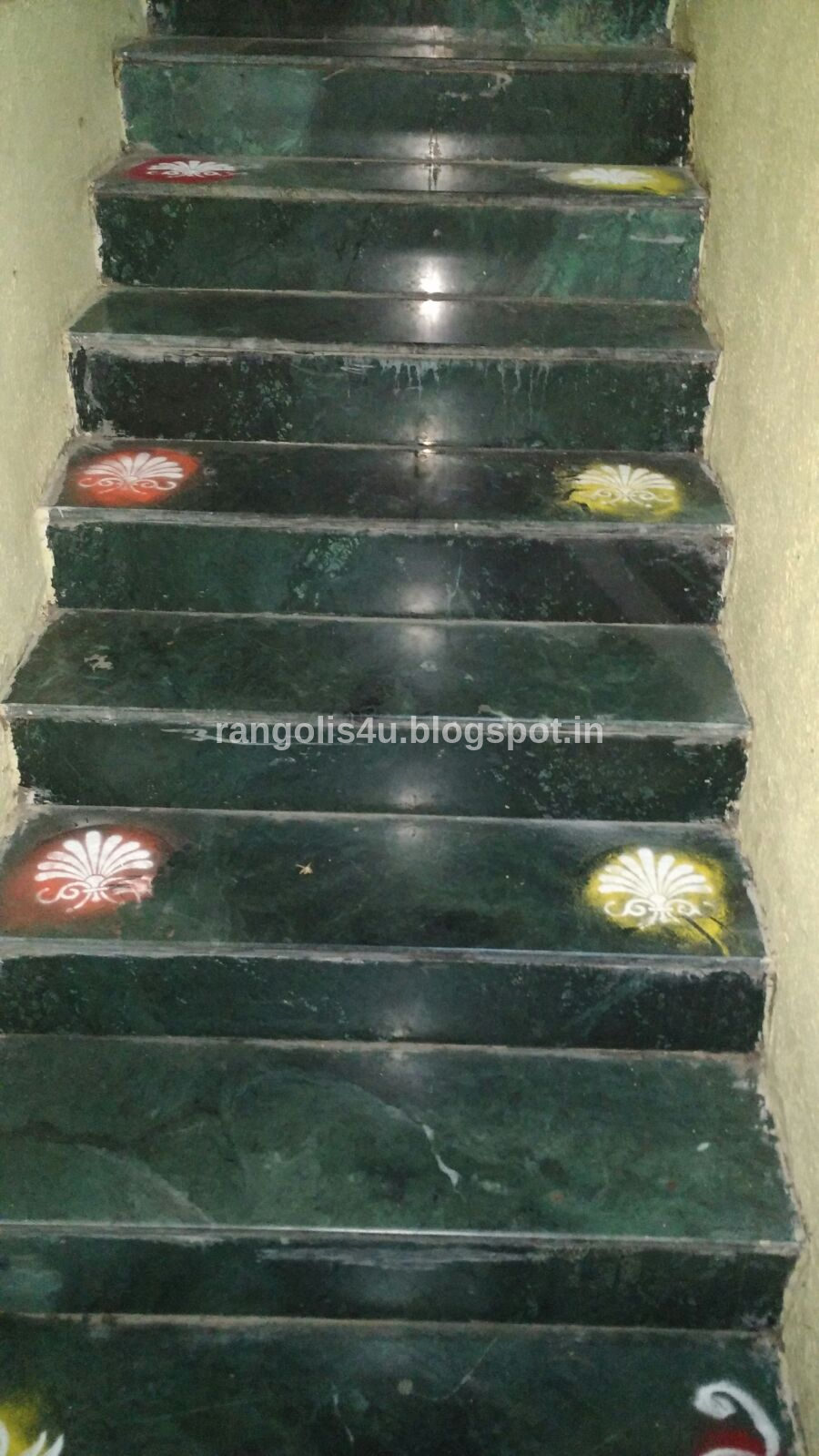 Beautiful Rangoli Designs: Staircase Rangolis 2016