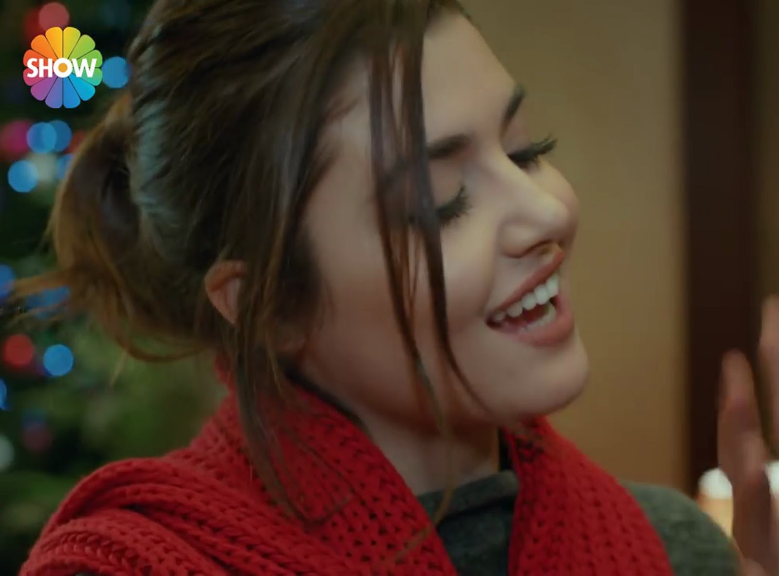 My TV Beauty: Miss Turkey Hande Ercel As Hayat Uzun In Turkish TV ...