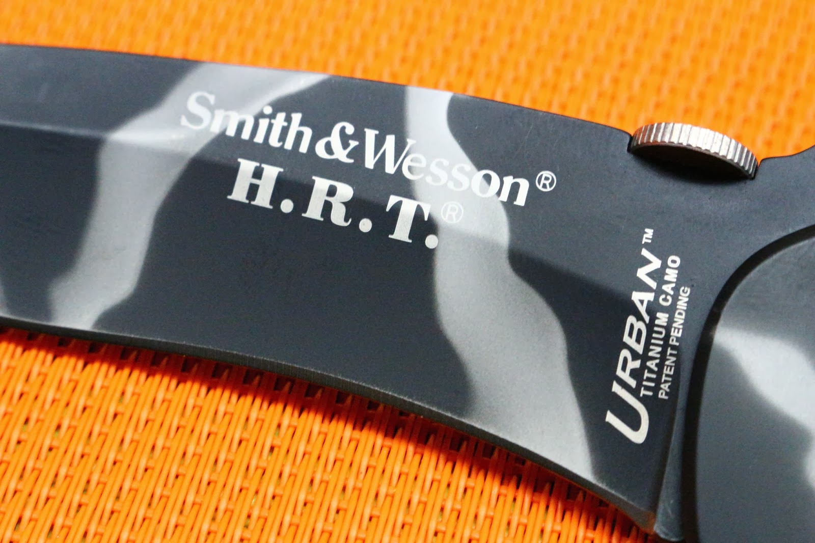 ARMAS BLANCAS 66: - SMITH & WESSON HRT SWFLC