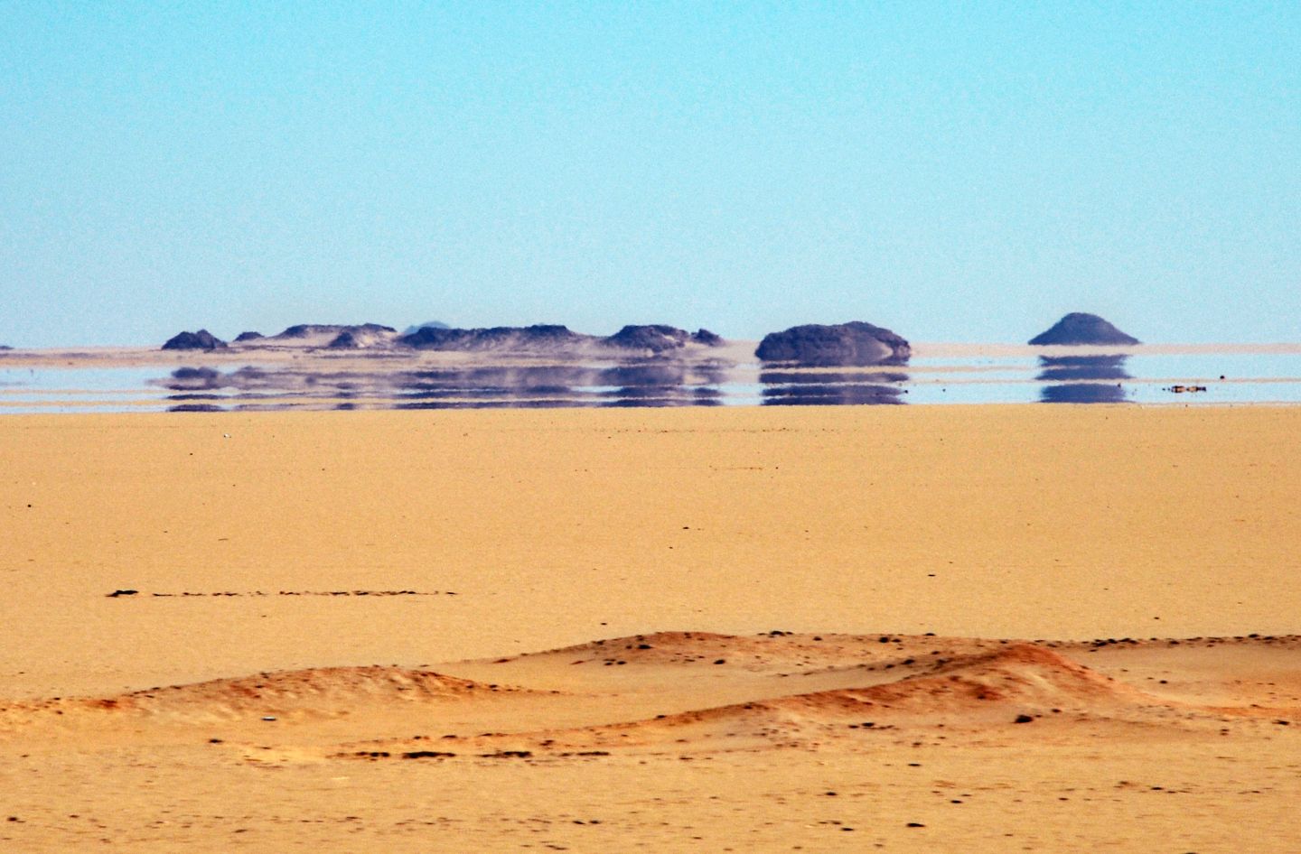 BELLE FOTO — SUGGESTIVE — DI UN MIRAGGIO… | Nel delirio non ero mai sola