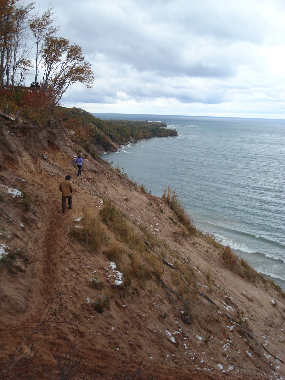 Rachelle Is...: Take A Hike: Pictured Rocks National Lakeshore