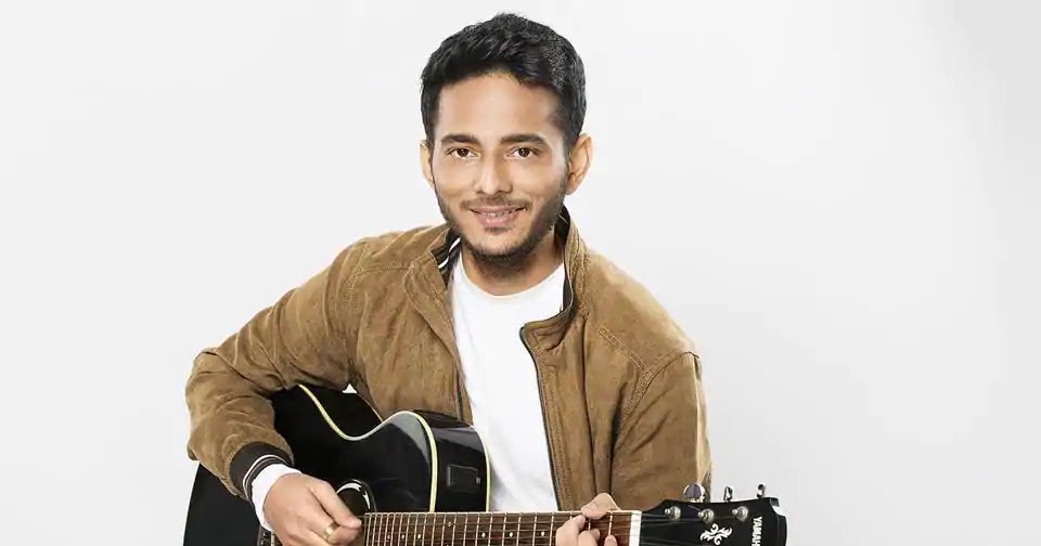 Tanishk Bagchi Latest Updates, Hd Images, News, Family Today Updates ...