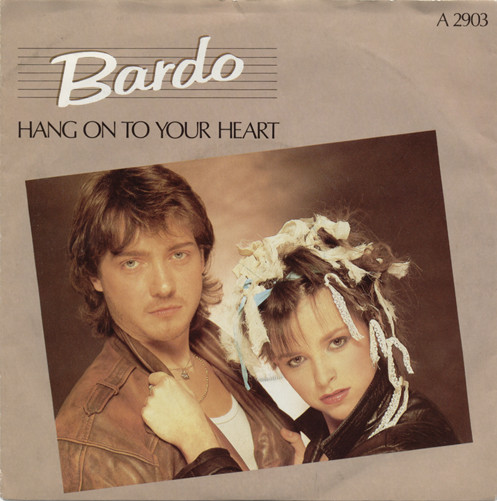 Smash Hits Singles: Bardo - Hang On To Your Heart (Epic)