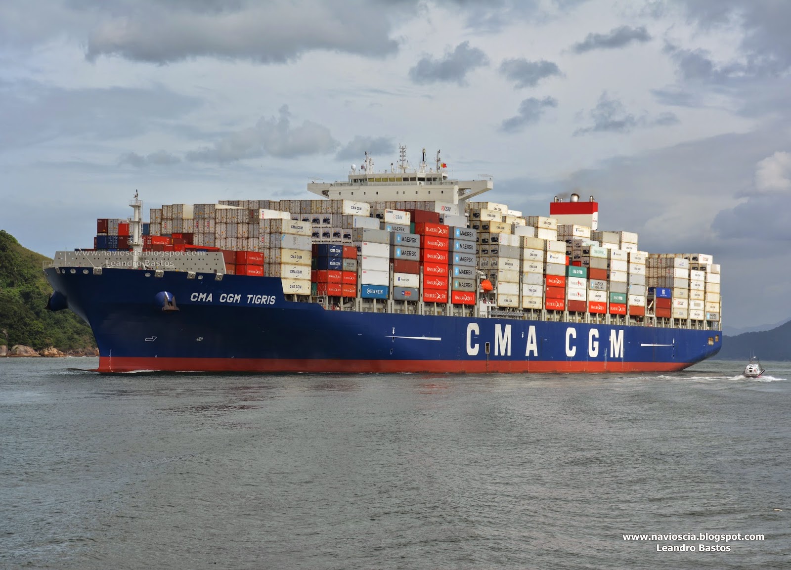 Navios de Santos & CIA: Navio CMA CGM TIGRIS