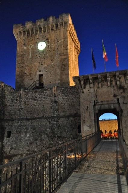 Quelli di Archippe: Notizie storiche su Ortucchio, il suo abitato e i ...