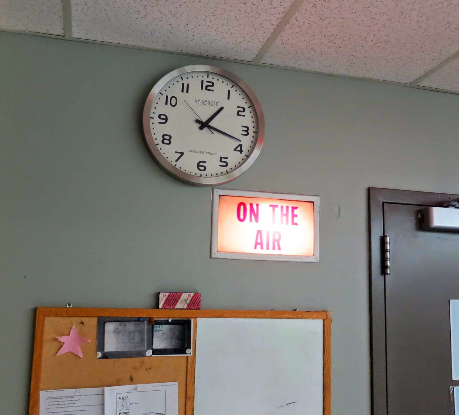 The ZehnKatzen Times: [pdx] KOPB Open House, Complete With Celebrity ...