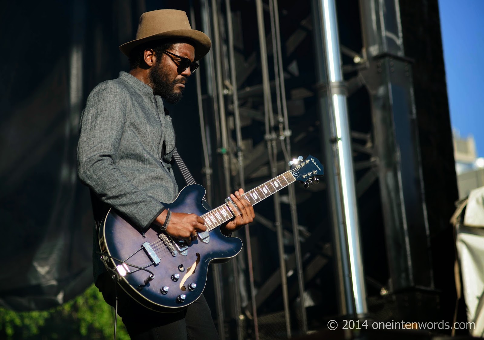 one in ten words: TURF Day 1: Band 3: Gary Clark Jr.