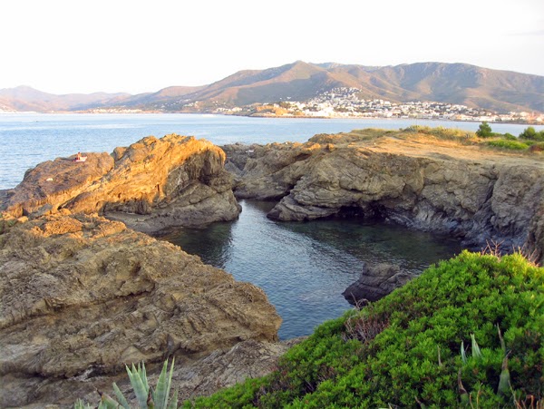CON AUTOCARAVANA Y SIN ELLA: Un paseo por Cap Ras y algunas playas de ...
