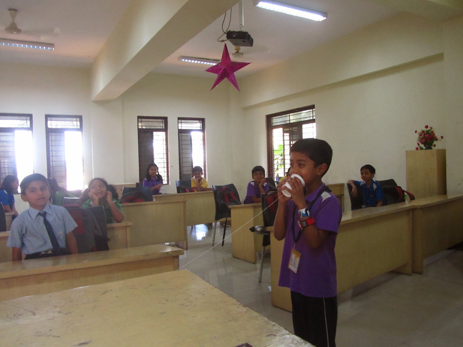 The Engenious Class: Sound Experiment -Cup & String Telephone