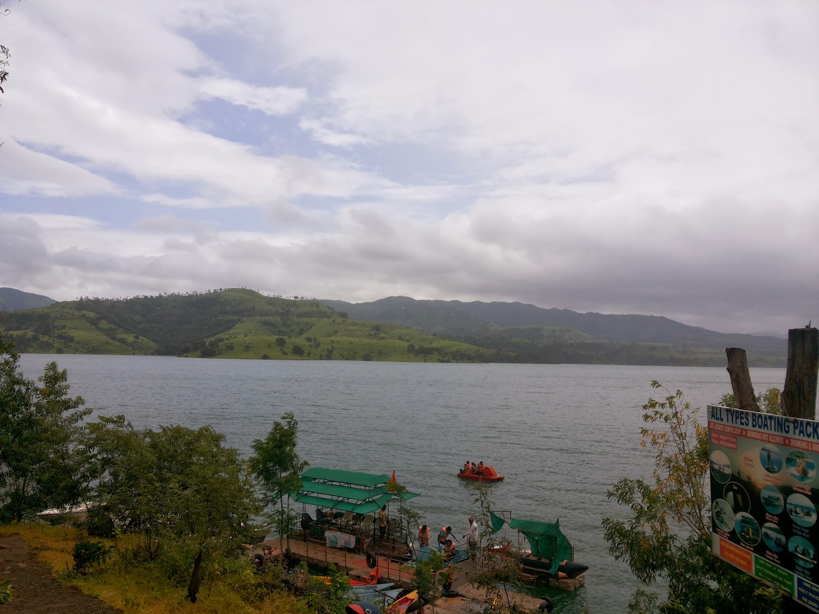 A bike ride to Panshet Dam on a rainy day - Rakmoddin's Travel Blog