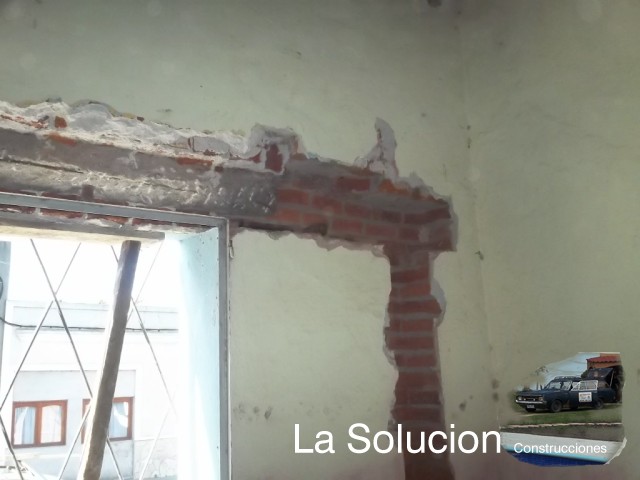 Local comercial: Construccion de un vano para una entrada comercial