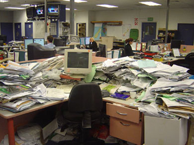 Confessions of a struggler who dreams often: DISORGANIZED DESK SYNDROME ...