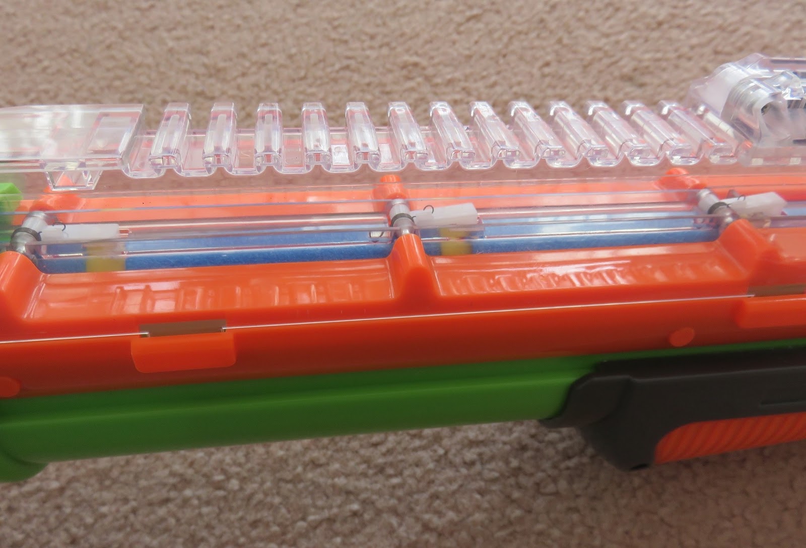 Outback Nerf: Review: Buzz Bee Rail Raider (15m) [Monorail Blaster]