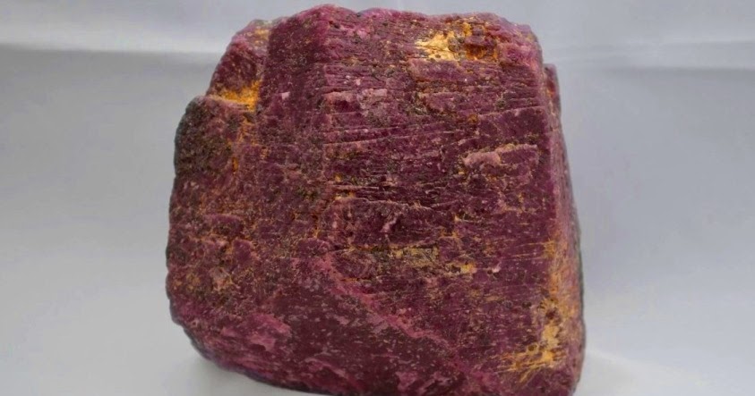 The Largest Rough Ruby Crystal in the World - Geology In