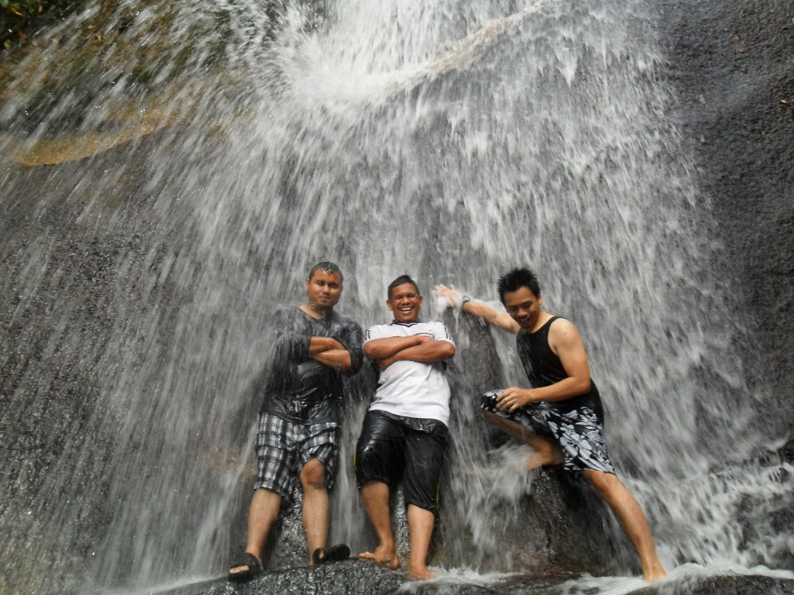 KEMBARA ALAM AADK: Pendakian Gunung Putih, Cheras, Selangor