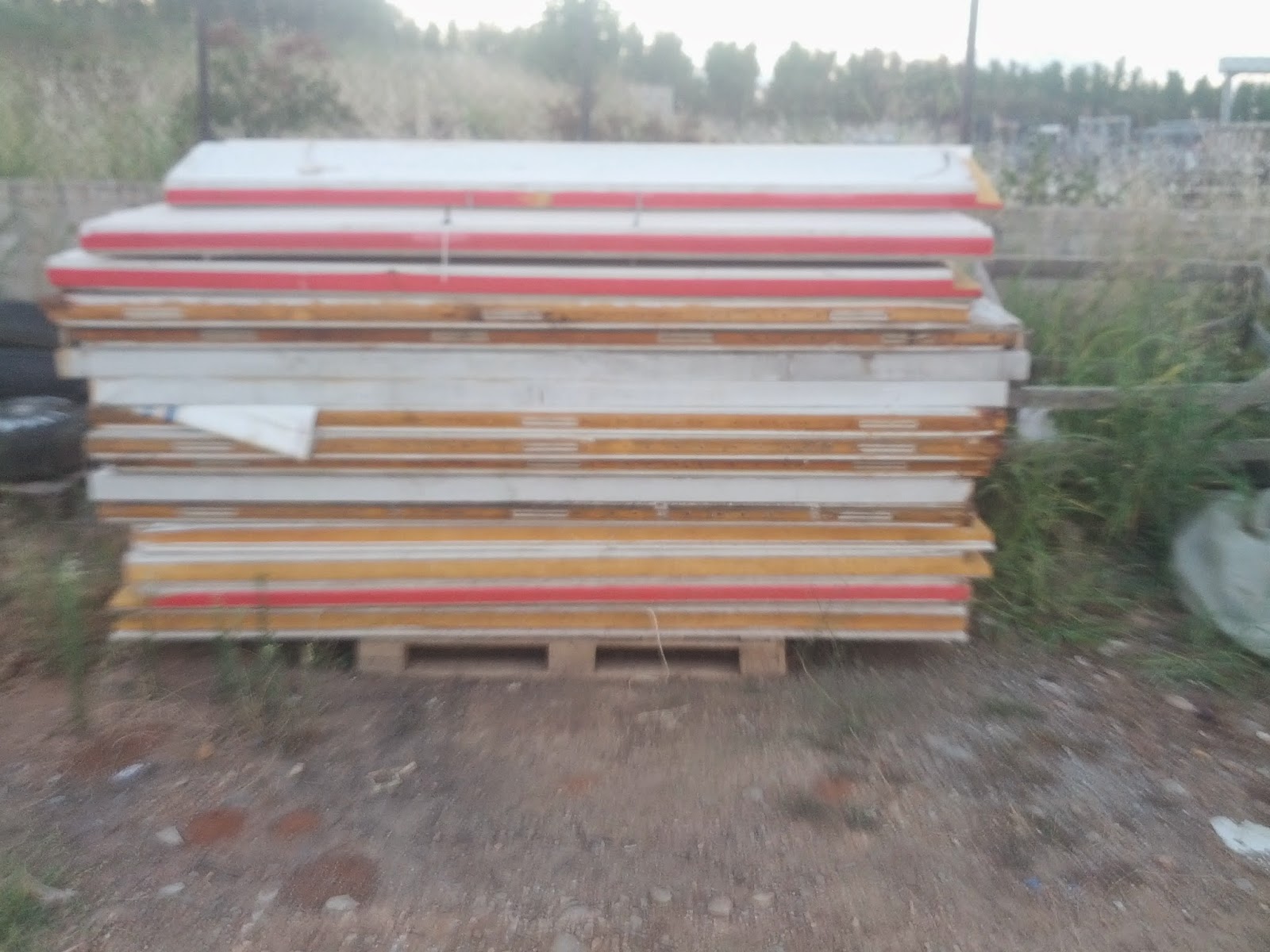 Used Items: Πανελ πολυουρεθανης για πλαγιοκαλυψη