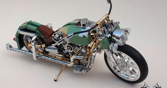 Custom LEGO Harley Davidson Road King